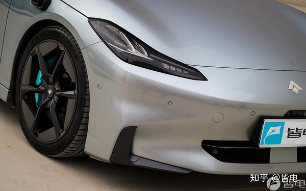 Hyper GT实拍！“旋翼门”+4s破百，剑指Model 3？ - 知乎