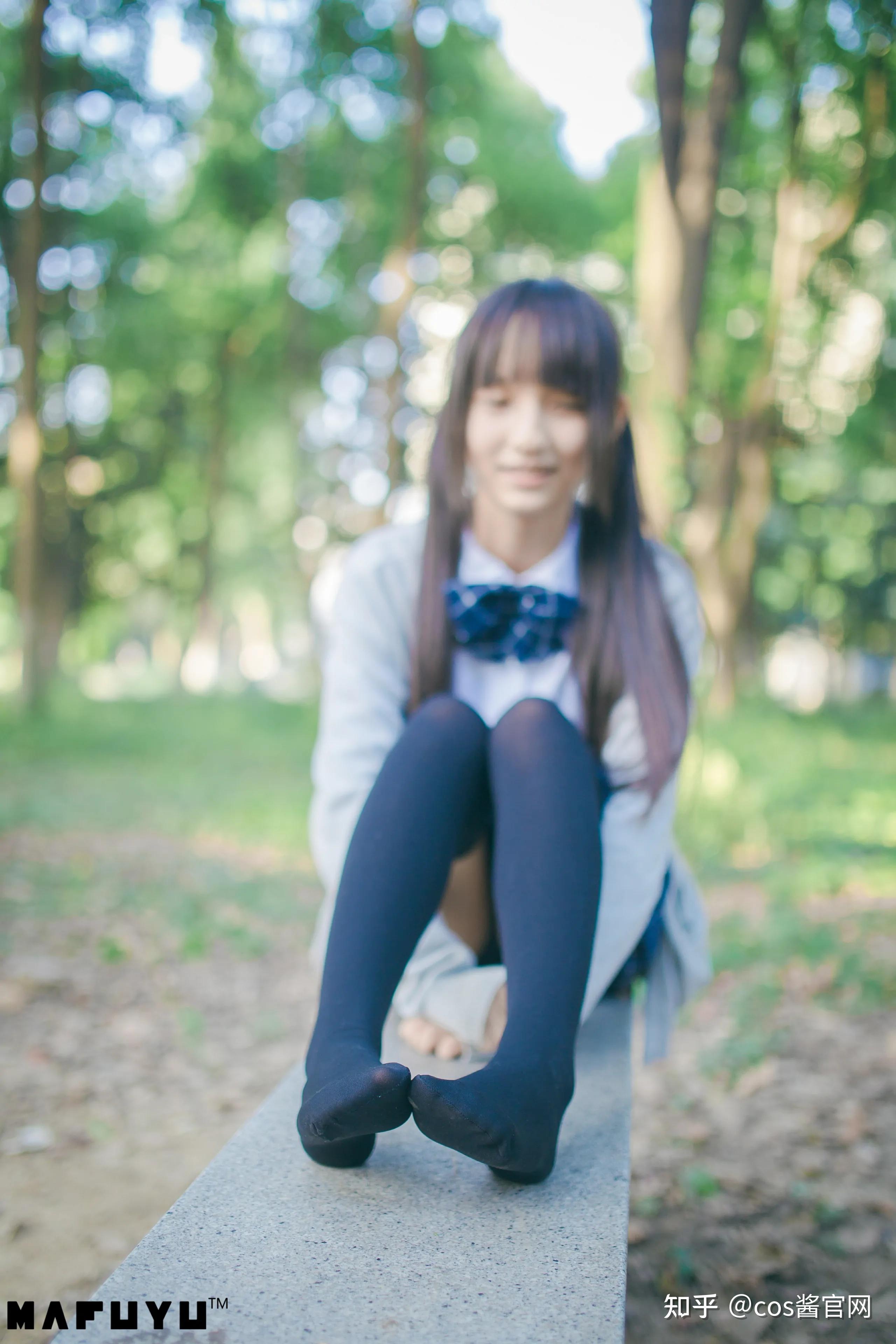 「神楽坂真冬」旧图 - JK系列1 - 知乎