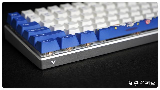 拿不了冠军，用个联名款也不错—雷柏eStarPro联名全家桶使用体验