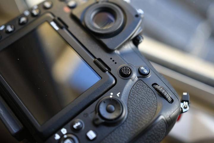 如何分离对焦和快门，使用AF ON和AFC来帮你提高摄影效率 - 知乎