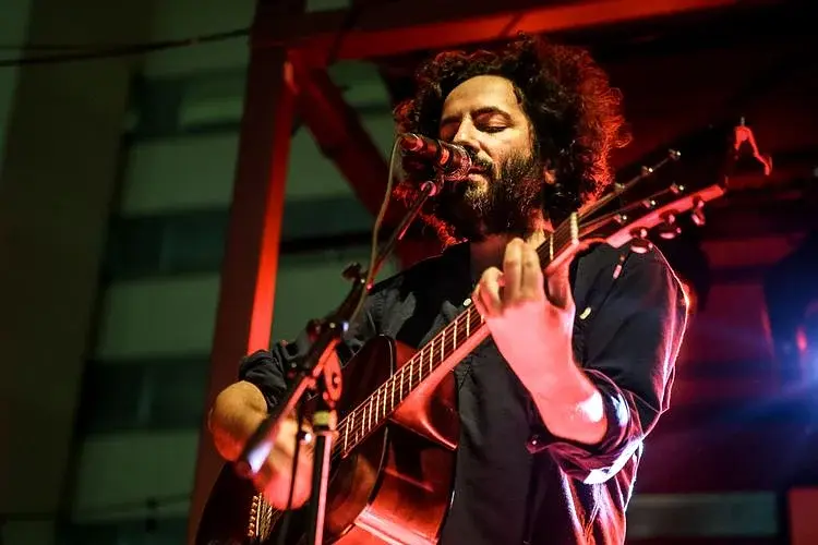 Sophisti Pop站在优雅浪漫的顶点俯瞰流行乐表示太孤单 - 知乎