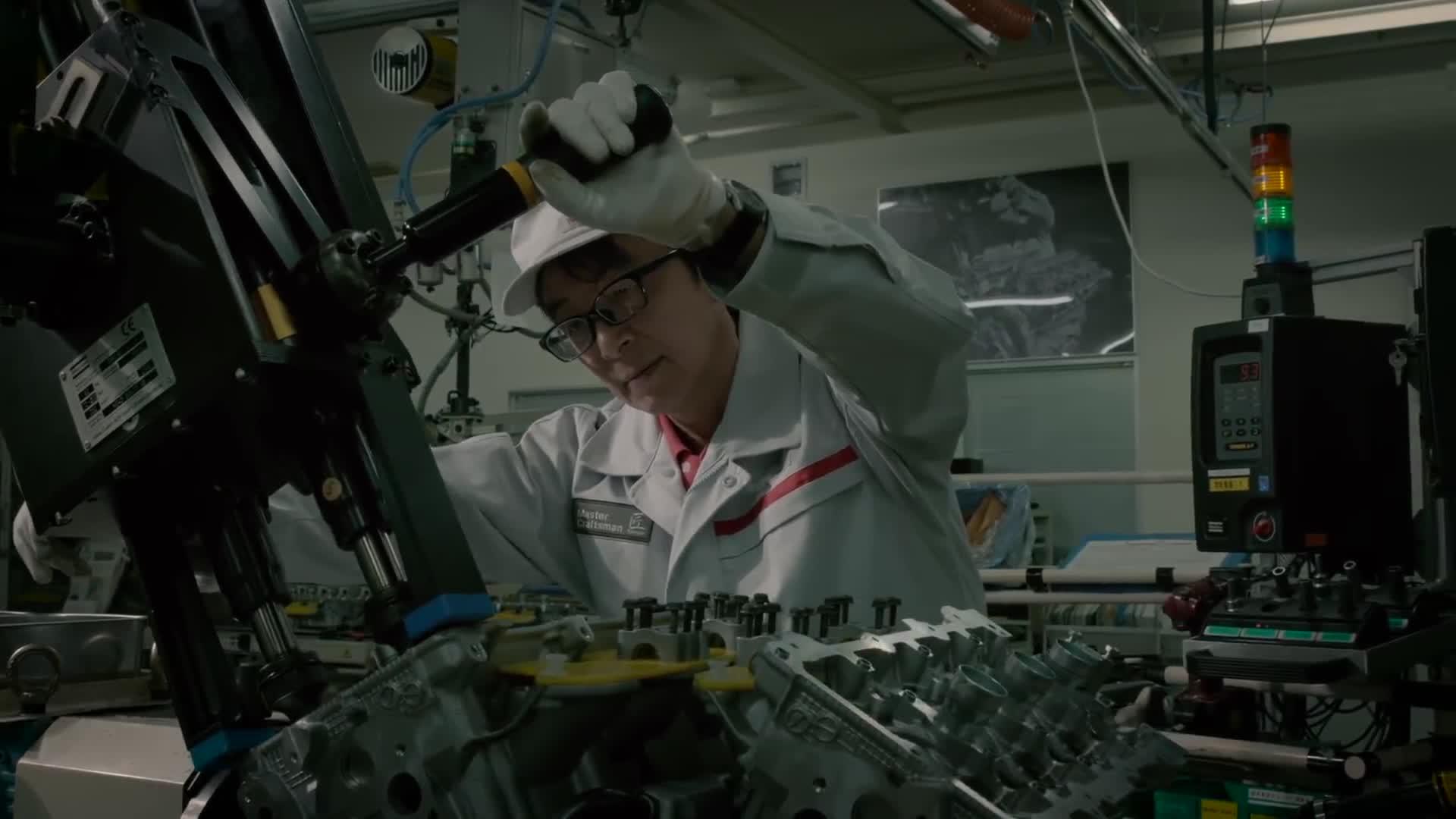 Car Factory: Nissan GT-R production - 知乎