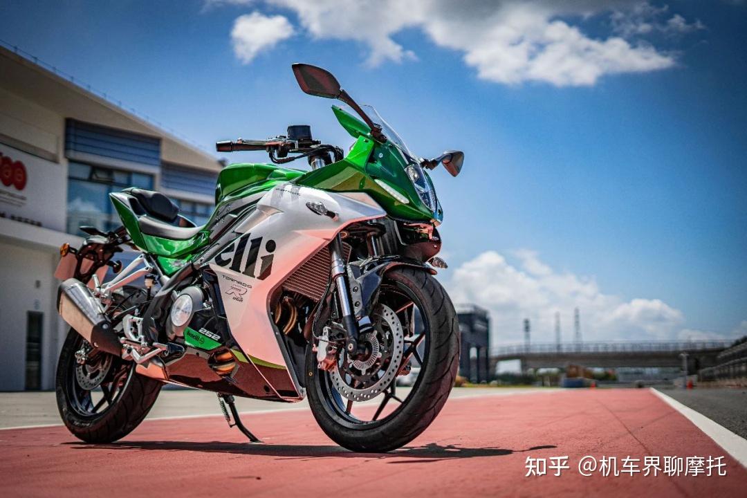 入门级仿赛-见纳利252R - 知乎