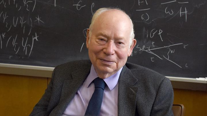 Four golden lessons by Steven Weinberg - 知乎
