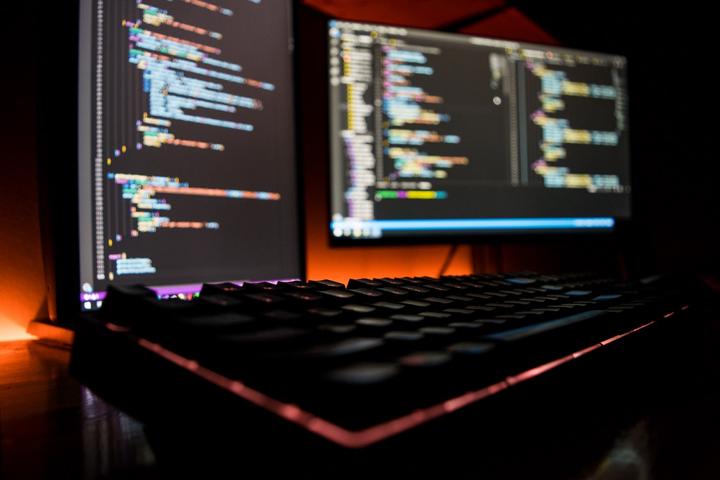 七爪源码：如何在 PyCharm 中更改 Docstrings 格式和自动输入示例 - 知乎