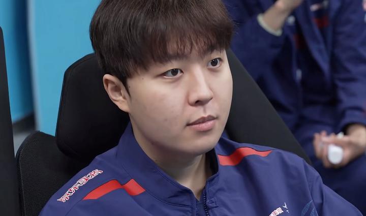 LPL四强语音公布，JDG全员黑脸，Kanavi搞队友心态，369表示不满 - 知乎