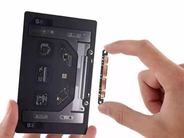 iPhone 令人震驚的細節：Taptic Engine 的震動模組原來這麼強大 - 蘋果仁 - 果仁 iPhone/iOS/好物推薦科技媒體