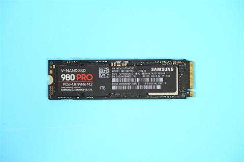 首款7GB/s SSD！三星980PRO 1TB评测：永恒的1.8GB/s缓外写入速度 - 知乎