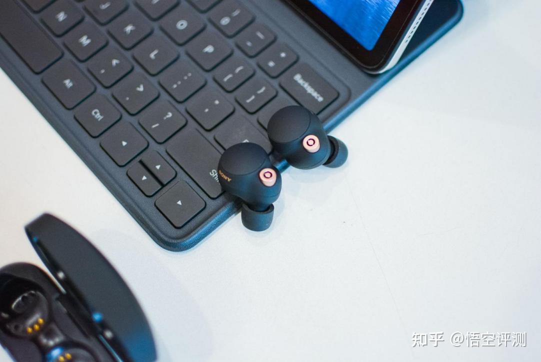 索尼WF-1000XM4深度评测：超强主动降噪+好音质，降噪豆名不虚传