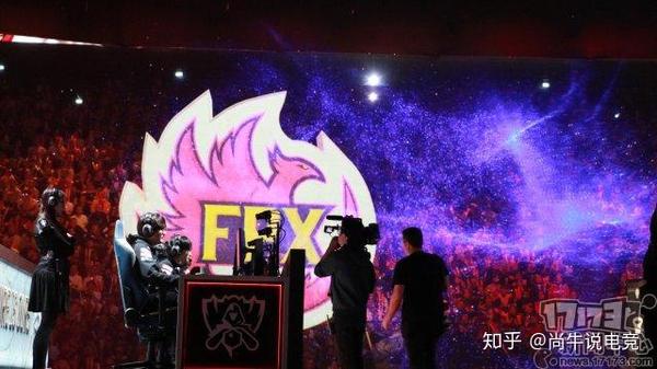 尚牛LOL比分网：上当了？FPX夺冠PDD却因为被“骗”上热搜，引玩家P图调侃 - 知乎