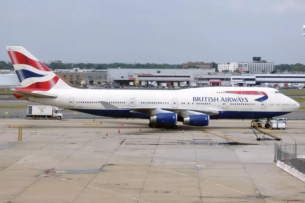 被搁置的747ASB：差点让777推迟诞生 曾是波音应对MD-11竞争的第一选择 - 知乎