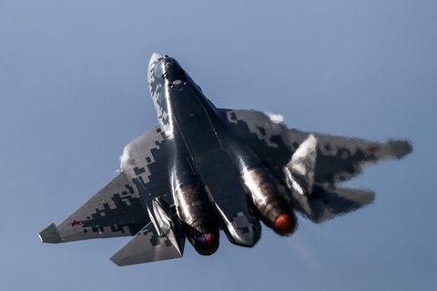 Su-57 Vs J-20: 谁才是强者？ - 知乎