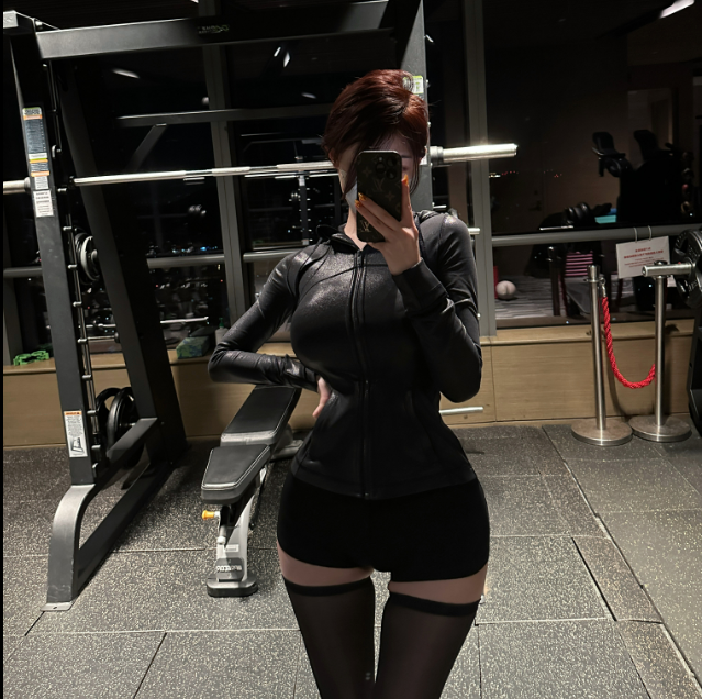 脸红Dearie微密写真大作鉴赏图片合集 - 知乎