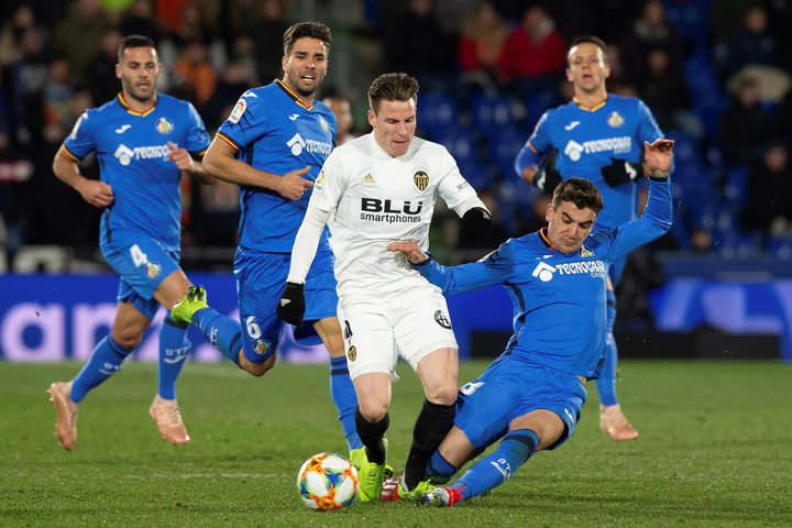 3.19 优选3场赛事分享：国际米兰vs佛罗伦萨 卡利亚里VSAC米兰 - 知乎