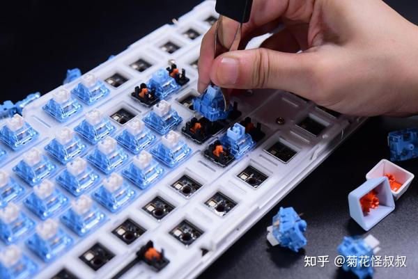 gasket结构也能升级？达尔优A87pro机械键盘拆解 - 知乎