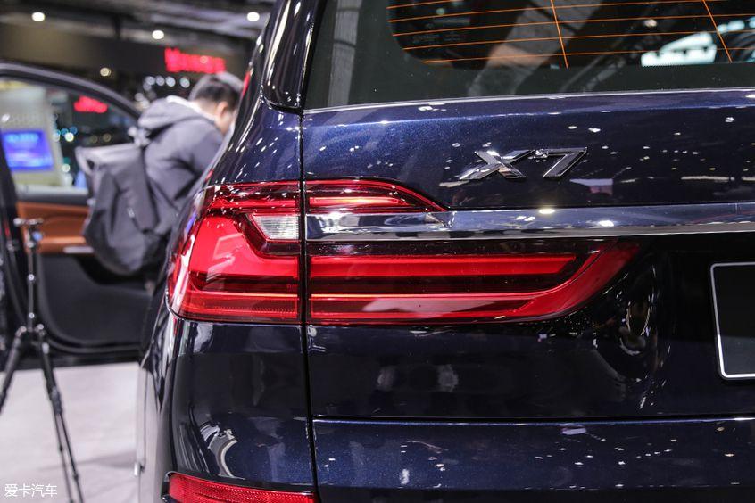 如何评价宝马 X 系列全新旗舰车型 X7（起售价 100 万）？ - 知乎