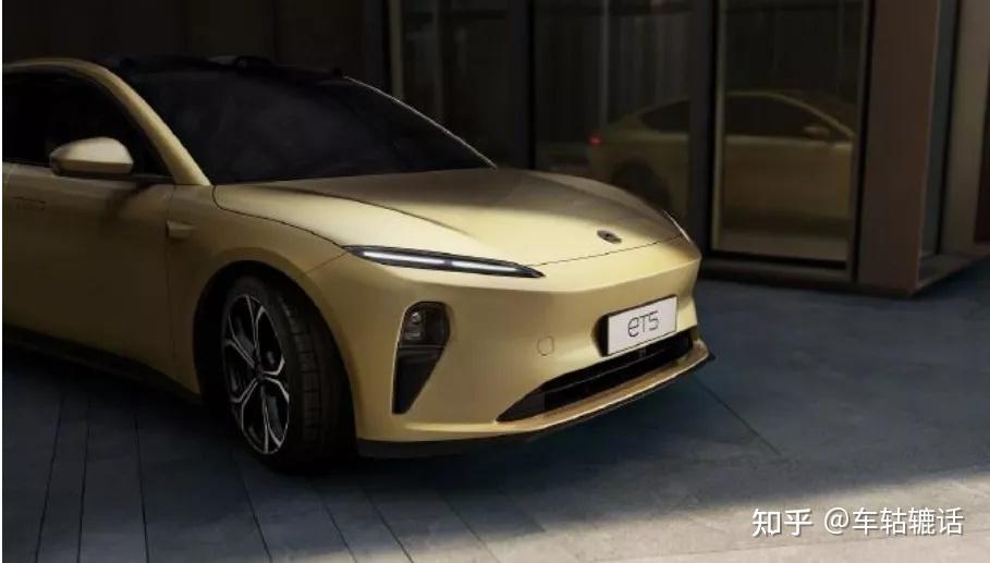 蔚来ET5明年交付，起步价比小鹏P7贵10多万！谁给的自信？ - 知乎