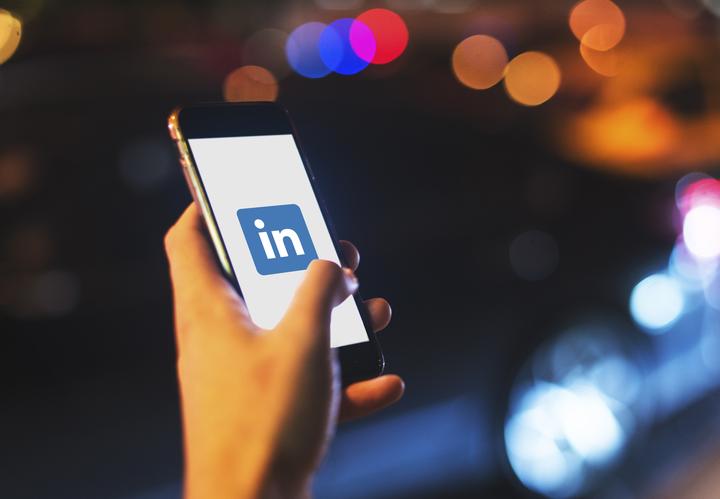 如何用领英LinkedIn开发外贸客户？ - 知乎