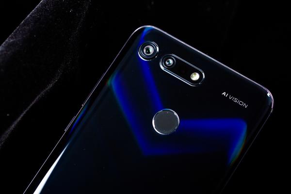 麒麟 980+IMX586，荣耀 V20 图文详评 - 知乎