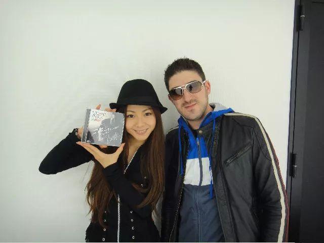 为了紧跟音乐潮流，ZARD在世纪交替之际做了诸多艰辛的尝试 - 知乎