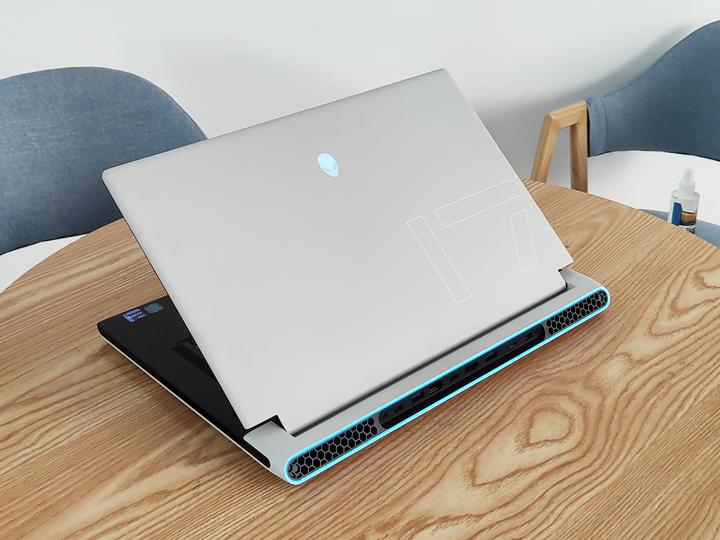 【体验报告】4万元顶配外星人笔记本是什么体验？——Alienware X17 R1 - 知乎