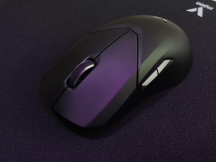 200以内无线充电+4K回报率它都有？雷柏VT9三模无线游戏鼠标上手体验 - 知乎