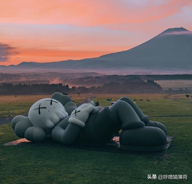 为何人人都爱Kaws？- 关于Kaws成为潮流先锋的成功秘密 - 知乎