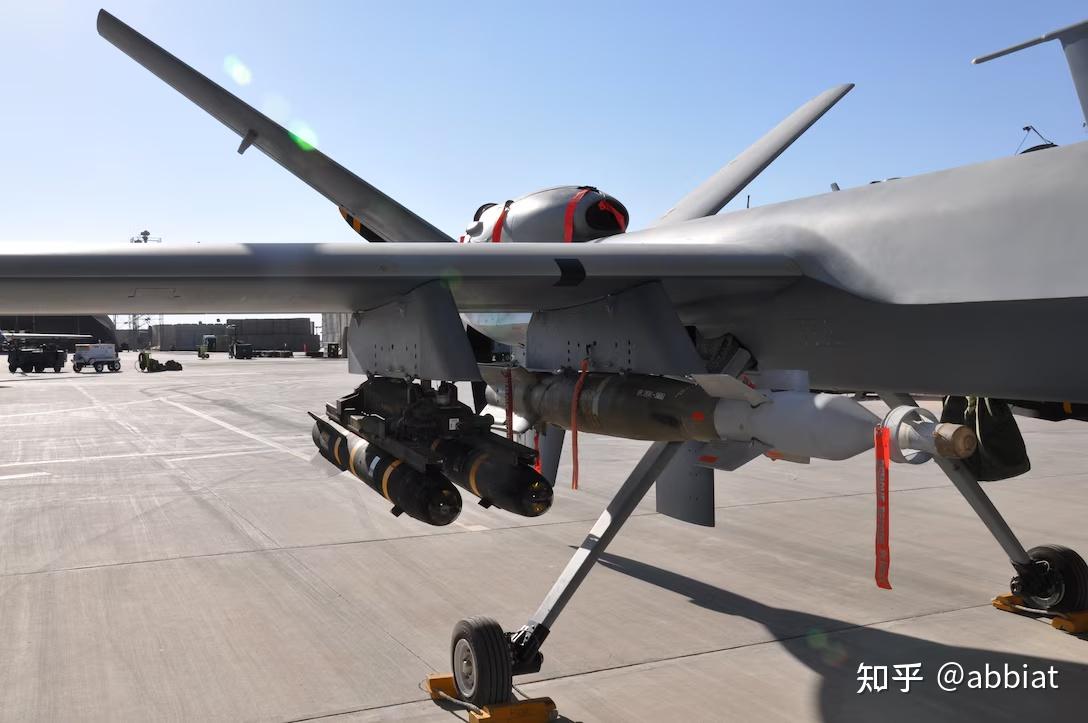 为什么AGM-187A空地导弹不比AGM-179和AGM-114大很多，但是重量却远超后两者？ - 知乎
