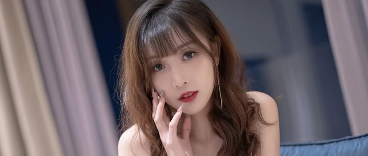 [XIUREN秀人网] No.4803 林星阑银色吊带裙性感诱惑写真 [77P-229.18MB] - 知乎