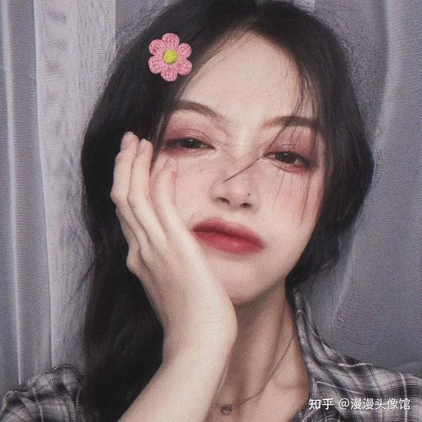 有哪些适合女生用的头像？ - 知乎