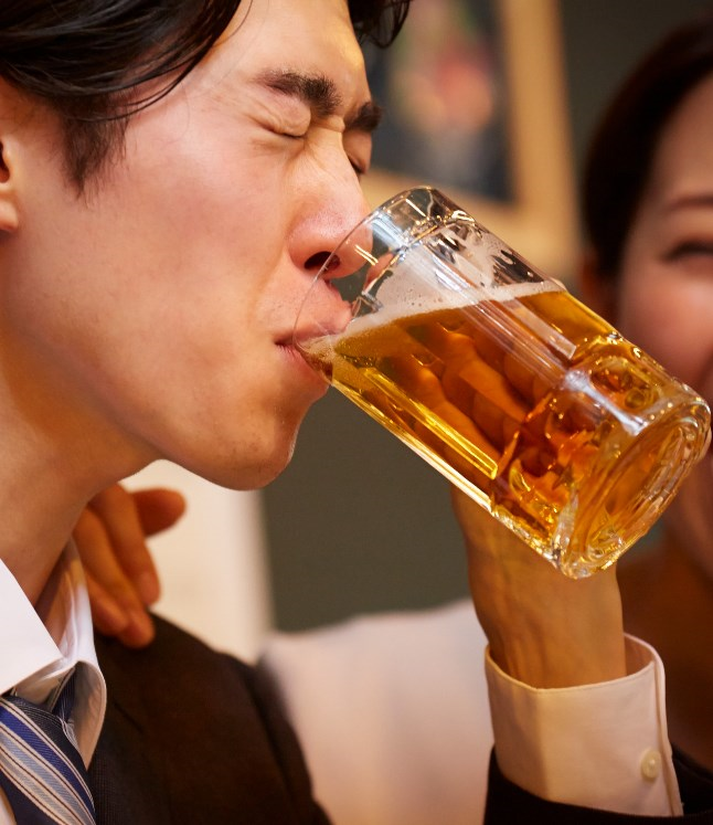 长期喝酒突然戒酒的人对身体有伤害吗?听听医生的解释 知乎