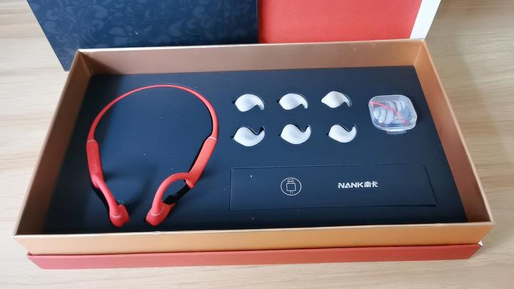 南卡Runner Pro 4骨传导耳机测评体验，一款音质不错、佩戴牢固舒适安全的运动蓝牙耳机 - 知乎