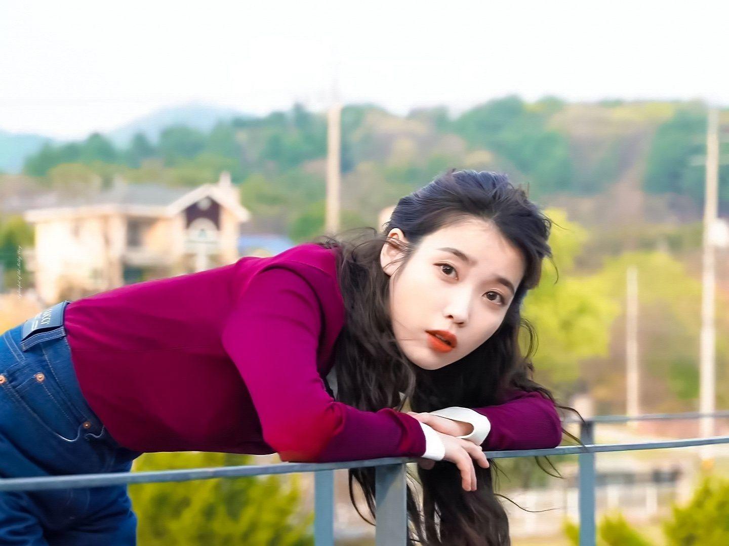 有没有IU电脑壁纸? - 知乎