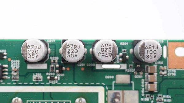 拆解报告：GEELY吉利汽车手机无线充电模块WPC-CN-001 - 知乎