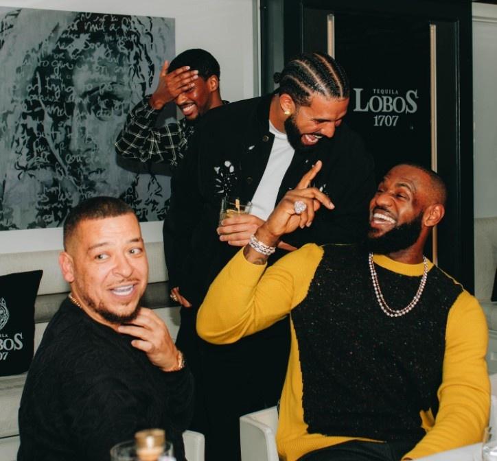 Drake晒与詹姆斯合照：美妙的时光👑！老詹转发 - 知乎