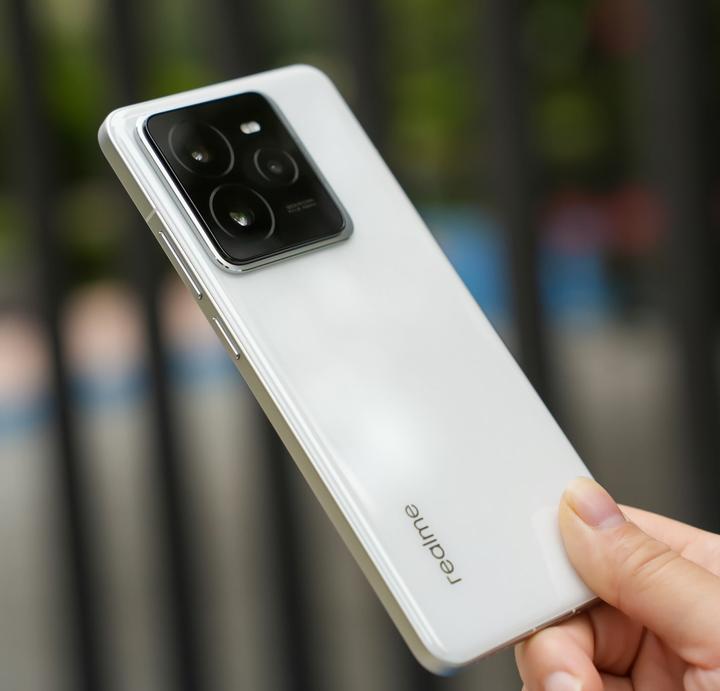 2599元起，国补到手2210元，真我GT7发布，搭载天玑9400+处理器 - 知乎