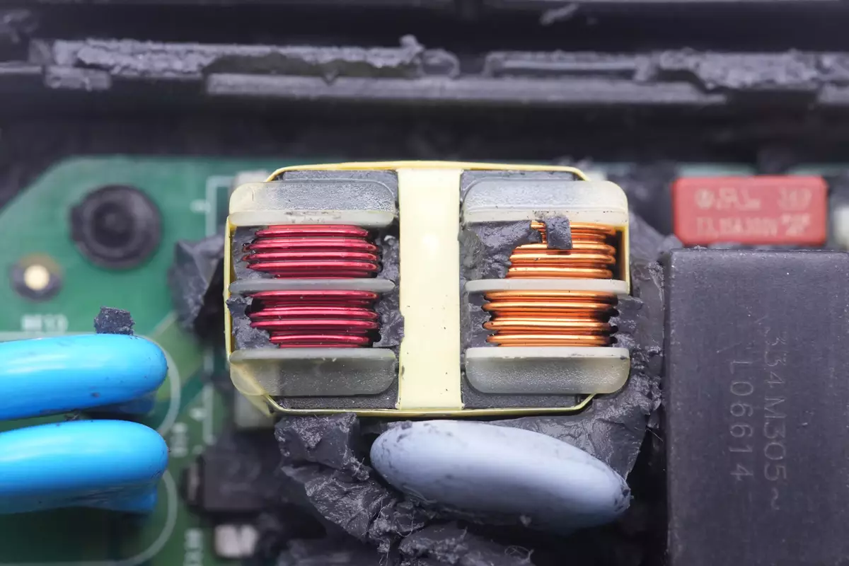 拆解报告：ENPHASE ENERGY微型逆变器IQ8X-BAT-US - 知乎