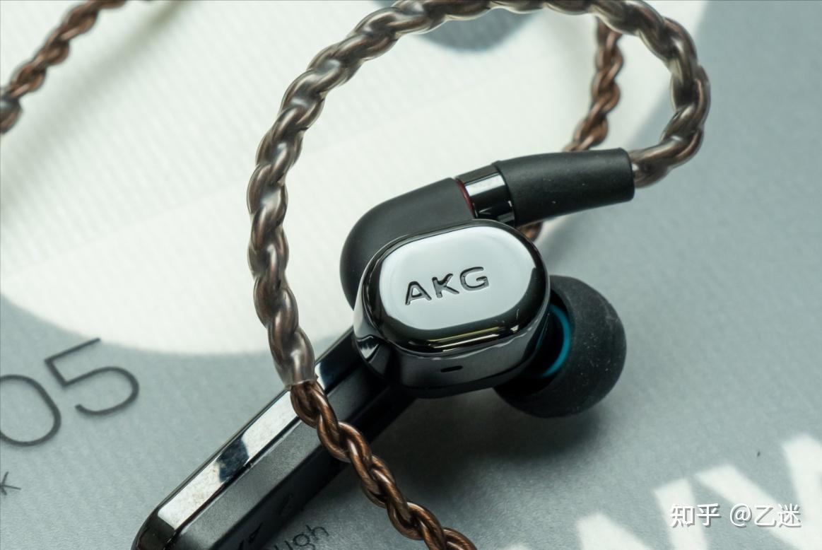 撕开发烧友“以价论声”遮羞布！AKG N5005大跳水背后是名不副实？ - 知乎