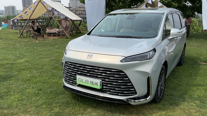 别克GL8陆尚家用MPV这车凭啥这么火？听我给你唠！ - 知乎