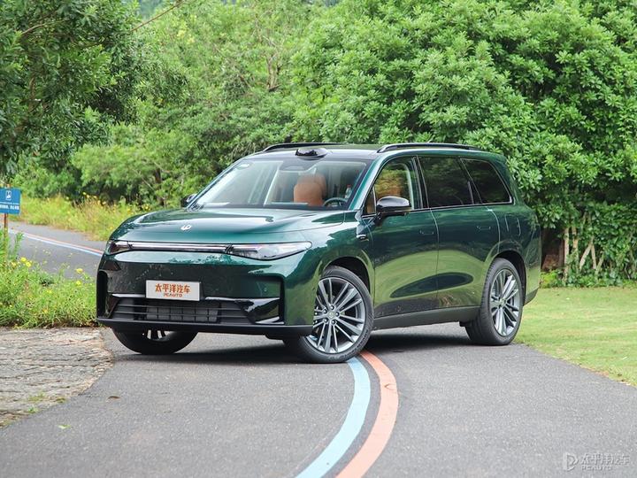 零跑 C16 四天后上市！顶配“1开头”，就有8295+高阶智驾+800V？ - 知乎