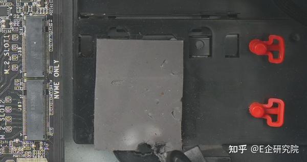 好内功加屠龙刀：解析联想ThinkStation P520c工作站 - 知乎