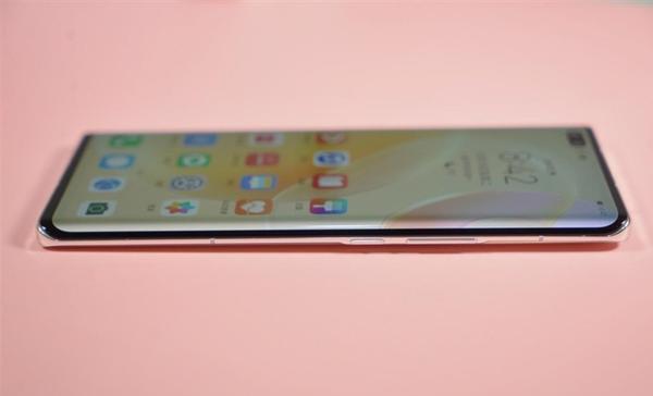 华为Nova8Pro对比Nova8，2点升级，颠覆了自己的定位 - 知乎