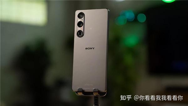 索尼Xperia 1 V正式发布，售价8999起，是过于自信还是信仰充值？ - 知乎