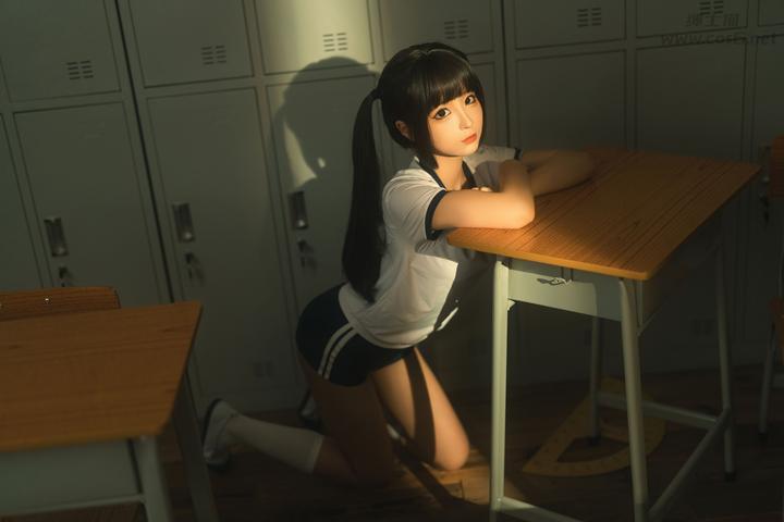 蠢沫沫 | 午后课间写真 [33P] - 知乎