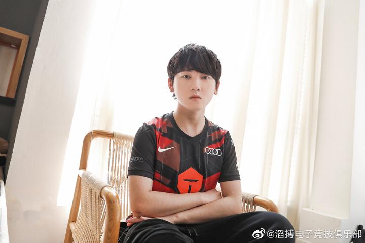 【年度回顾】2022 LPL ADC经典十大战役 - 知乎