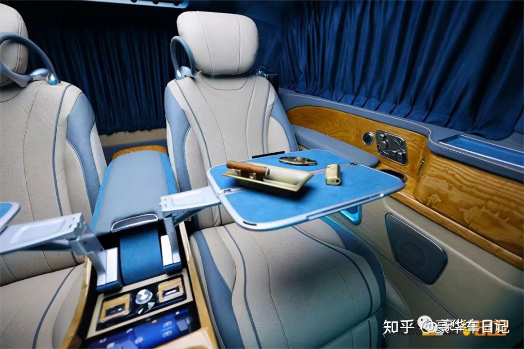 奔驰V260L豪华4座——豪客V600,高端大气彰显领导风范，成功人士的首选！ - 知乎