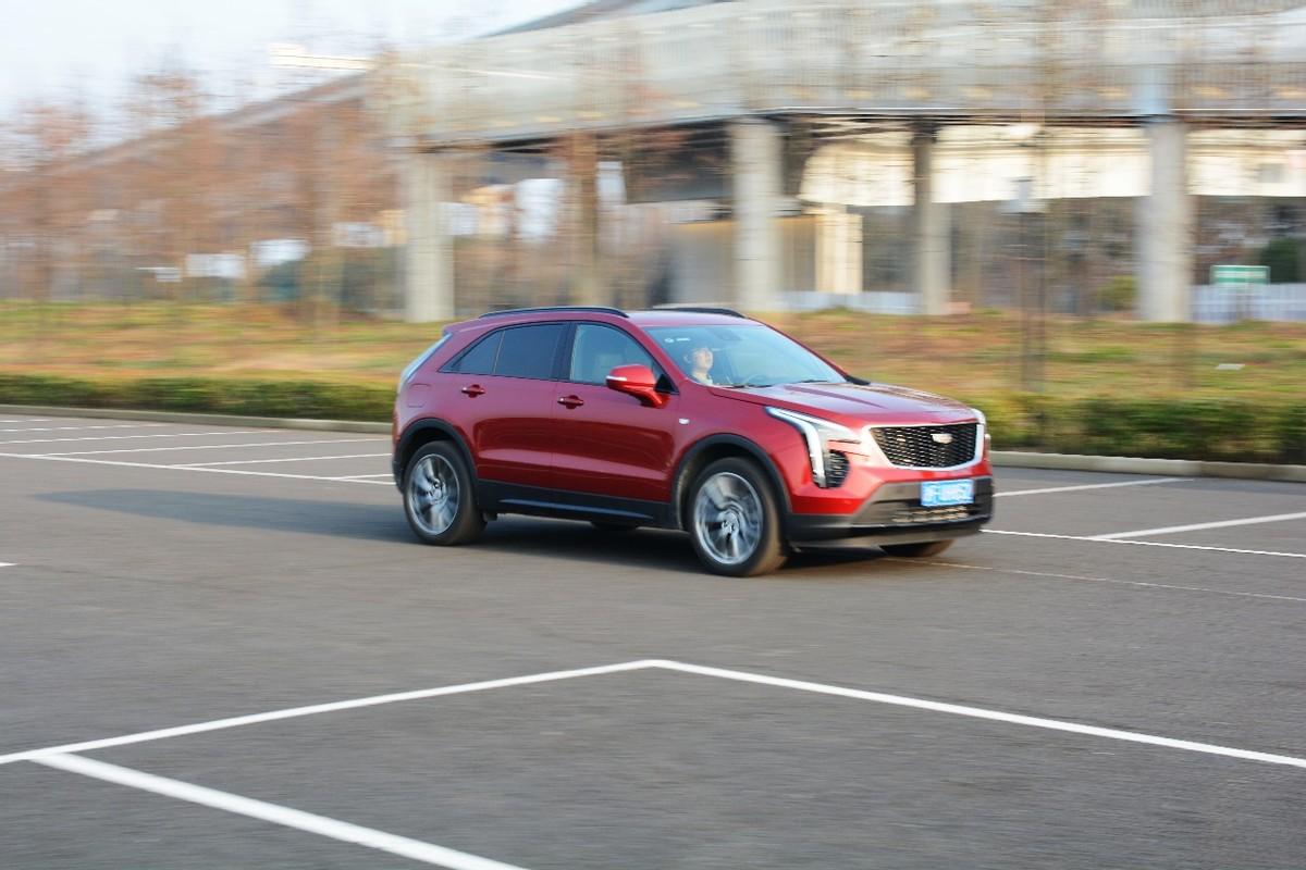 观驾丨48V上车，凯迪拉克XT4轻混版深度体验 - 知乎