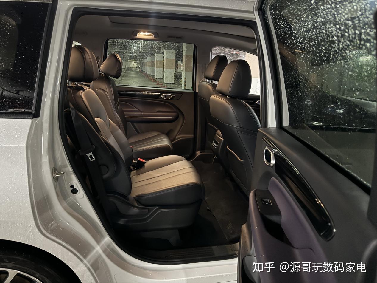 商务家用两不误！国产MPV才是真的香 - 知乎