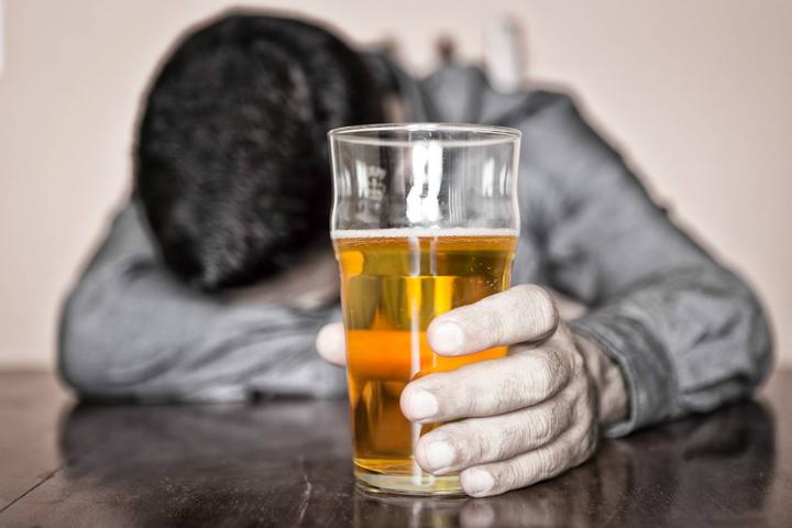 适当喝酒真的有益健康吗？肝病专家贺彬：小心肝硬化找上门！ 知乎