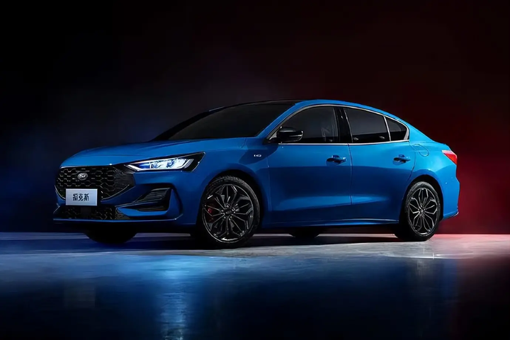 四缸福克斯终于发布了！8AT变6AT，这波操作又有人吐槽了？ - 知乎